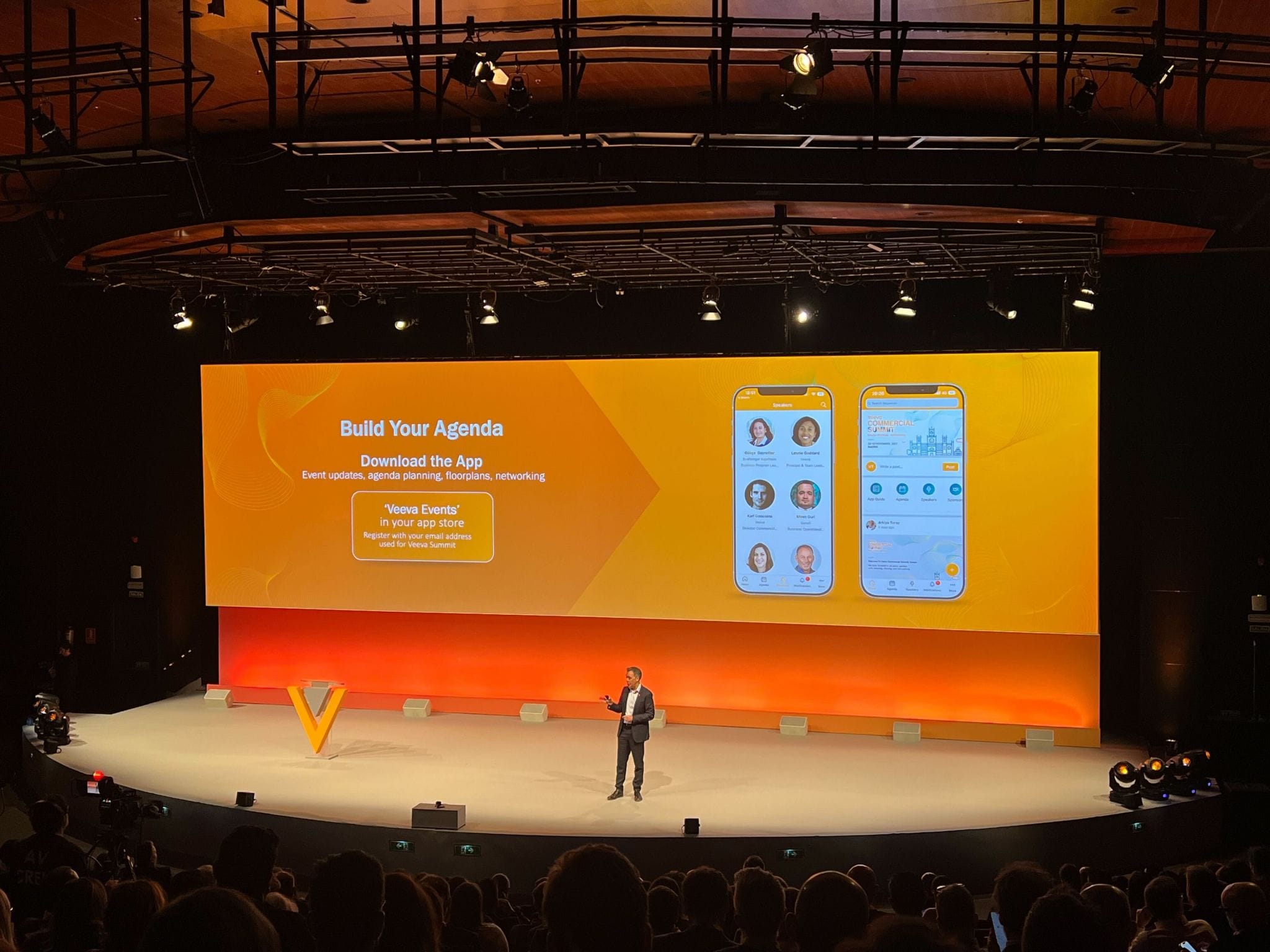 Veeva Commercial Summit: 16 Tips to Maximize Your Experience